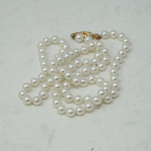 Napier | Jewelry | 24 Vintage Napier Pearl Necklace Gold Filigree ...